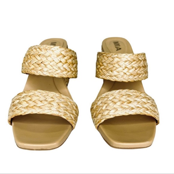 MIA | Shoes | Mia Felicity Raffia Block Heel Sandals | Poshmark